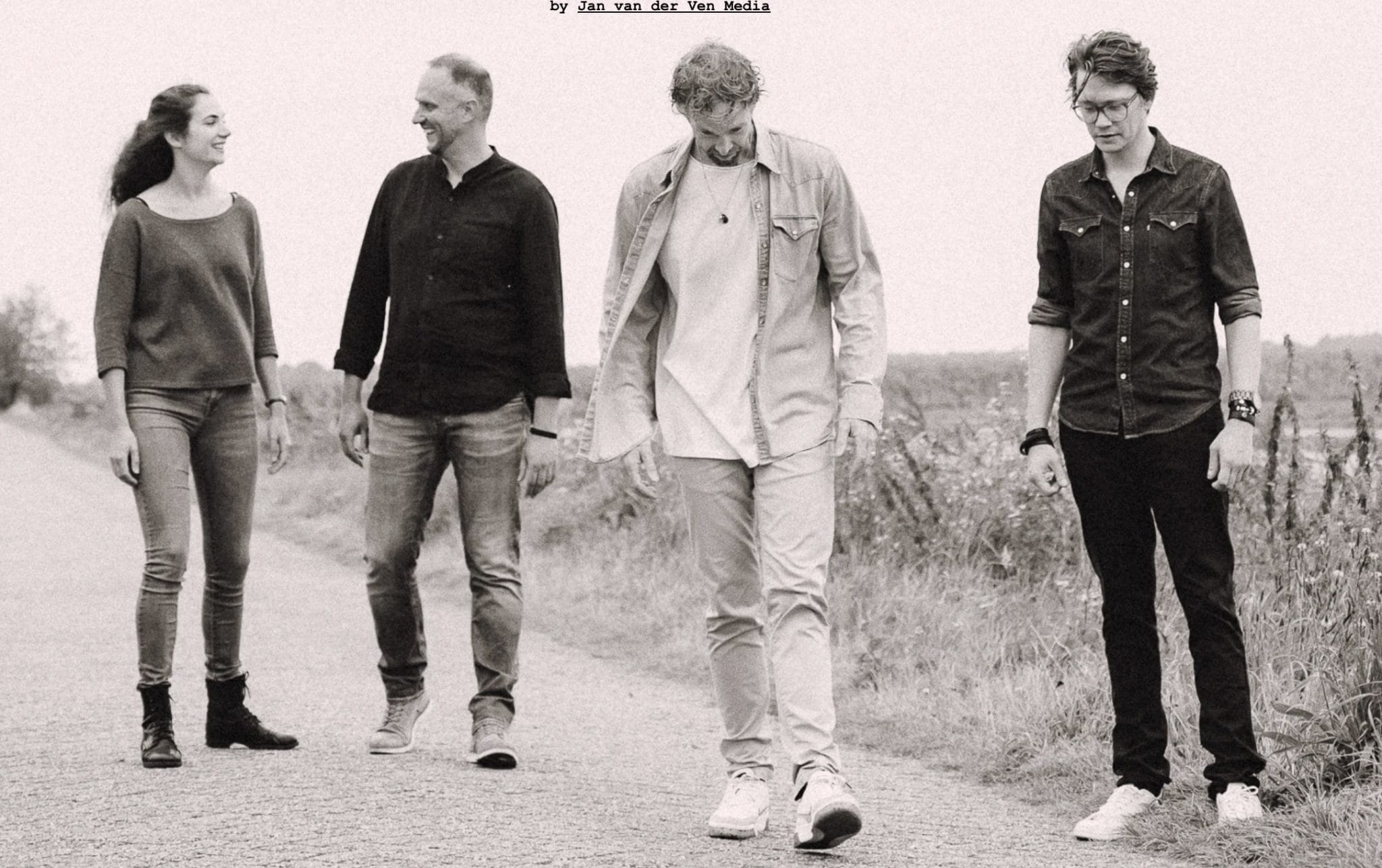 Tom Neven & The Side Effect (NL) – The Blue Room Sessions